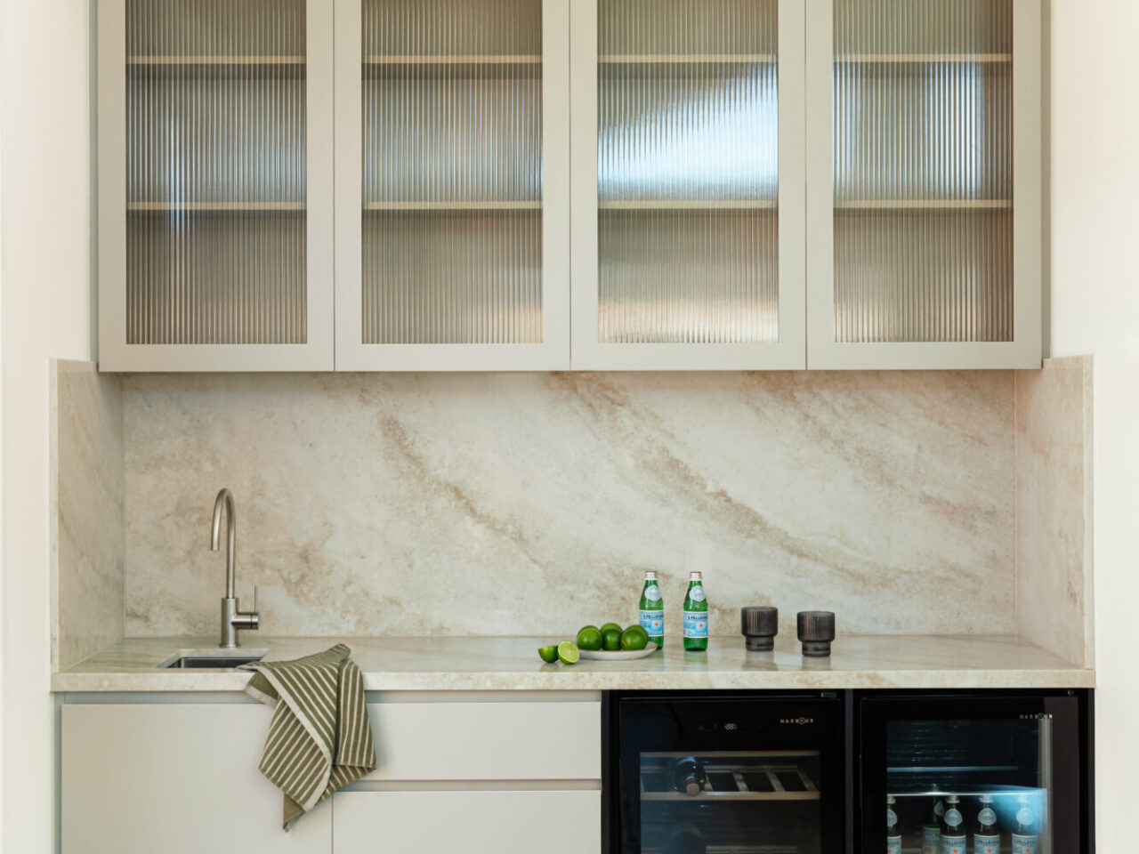 Browse Mahal Ivory Online | Universal Stone