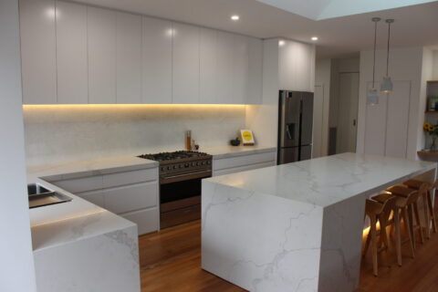 Browse Calacatta Azuro Online | Universal Stone